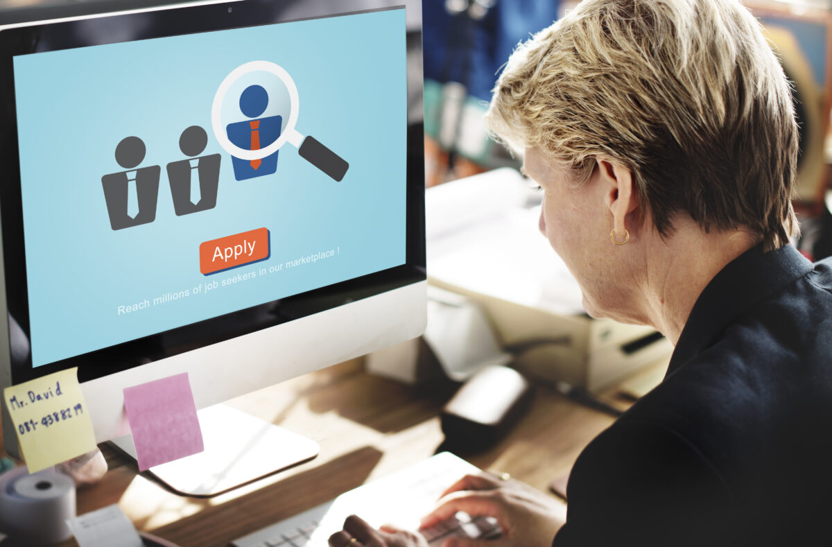 How to Create a Professional DP for LinkedIn and Work Profiles - DP EMOJIS